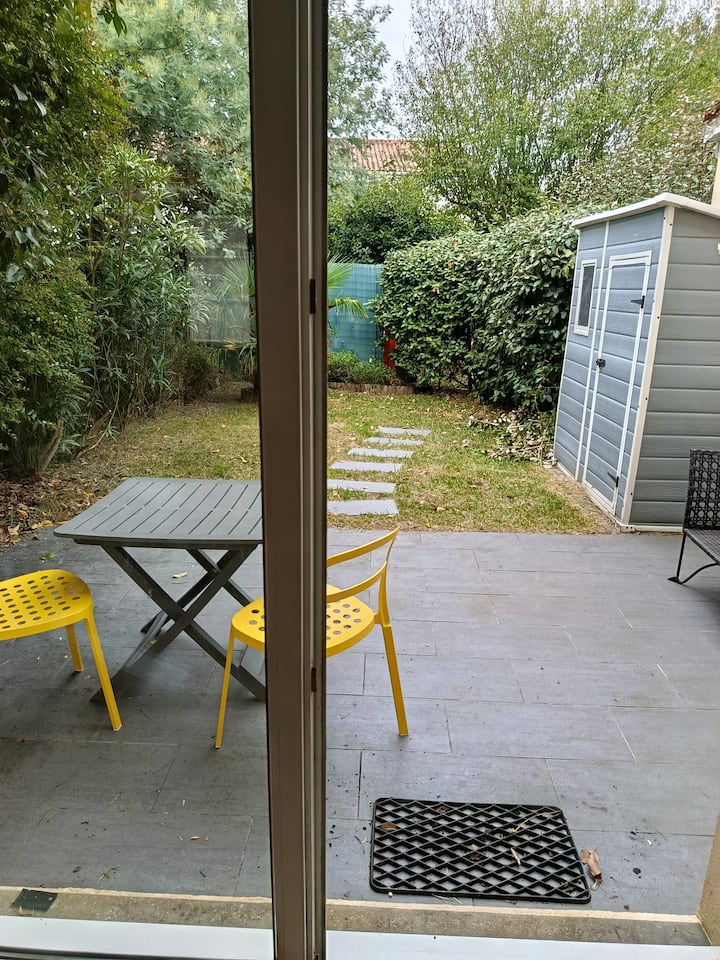Petite Maison Avec Jardinet - Bordeaux