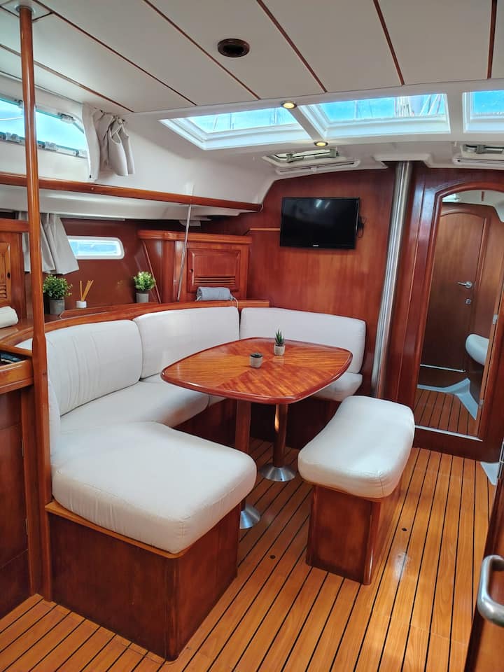 Refugio En Puerto · Harbor Hideaway Marina Coruña - Cambre