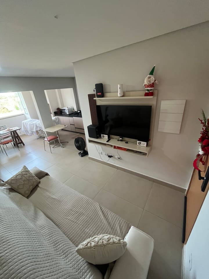 Apartamento Completo Com óTima Localização - Campo Grande