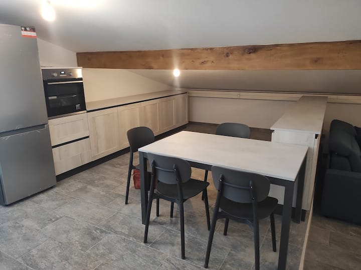 Bilocale Ski-in/ski-out + Parcheggio Coperto - Silvaplana