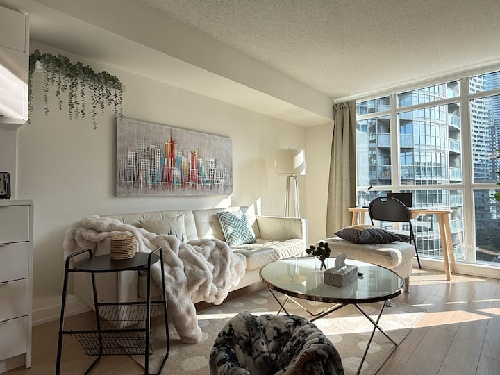 Toronto Unique 1+1 Bdr Lakeshore/cn Tower - Toronto