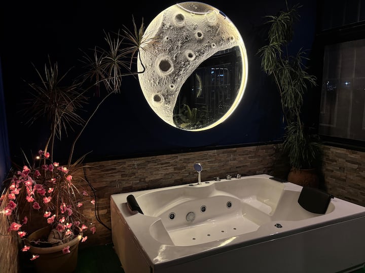 The Pavillion - Penthouse In Kp
Jaccuzi|pool Table - Pune (India)