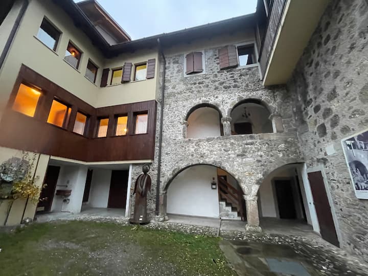 Storica Dimora Con Wellness Nel Cuore Di Sutrio - Friuli-Venezia Giulia