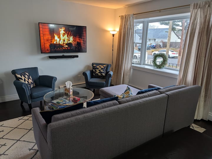 Family-friendly 4br - Near Parks, Golf & Beaches - Woodbury, NY