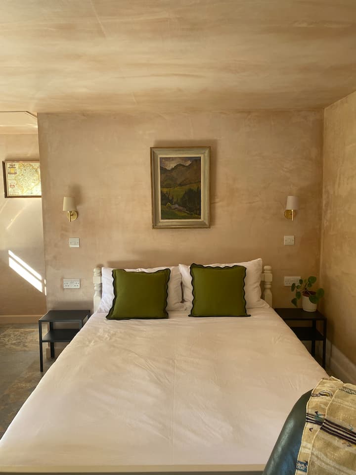 Under The Oak, A Cosy Garden Retreat. - Usk