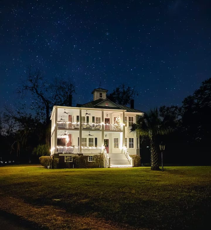 Pecan Point | Sleeps 10 | A True Southern Home - Beaufort, SC