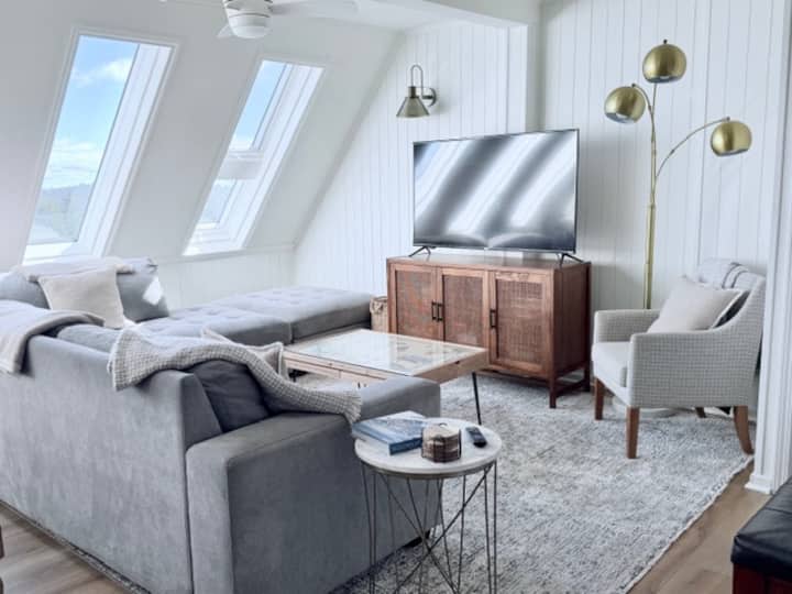 Lovely 4 Br At Leatherbark - Minutes From Slopes! - Snowshoe, WV