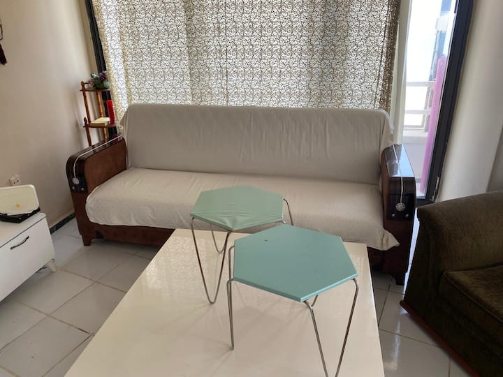 Denize Sıfır Bahçeli Mangal Yapılabilir Havuzlu - Mersin