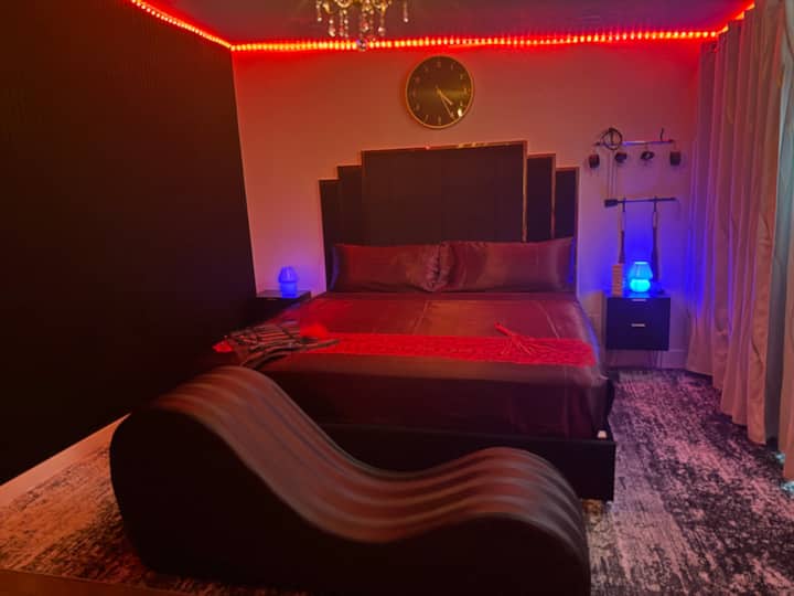 Adult-only Guesthouse With Hot Tub And King Bed - Arizona