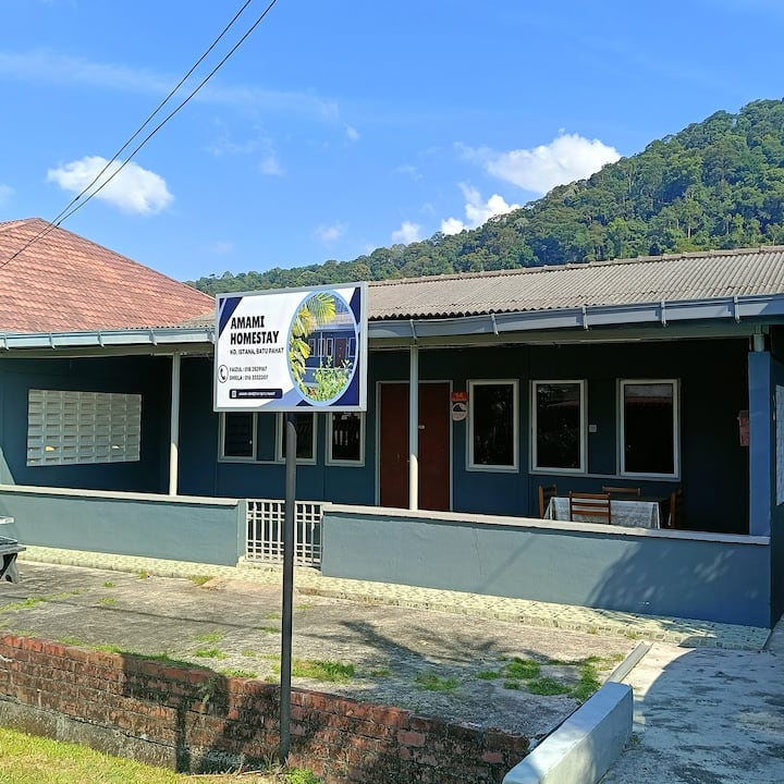 Amami Homestay Kg Istana - Batu Pahat