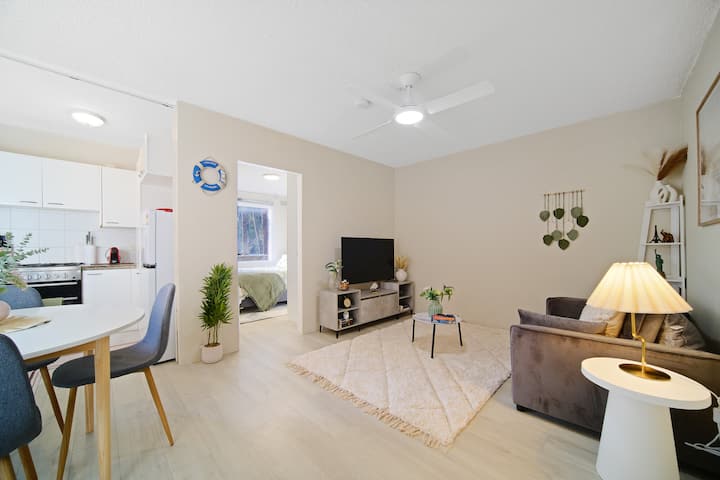 Walk To Freshwater Beach | Parking&great Location - Manly