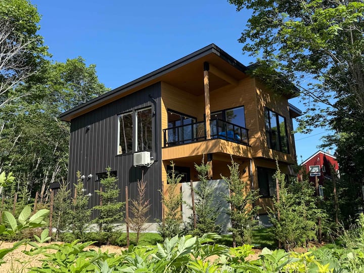 Snow House Onsen - Niseko