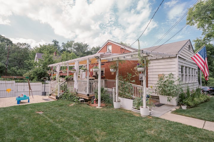 3bed2bath, Modern Vibe In Historic Roslyn - Roslyn, NY