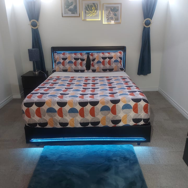 Cozy Luxurious Suite - St. Catharines