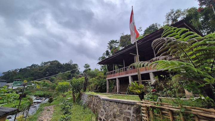 Lodging Alam Pedesaan - Garut