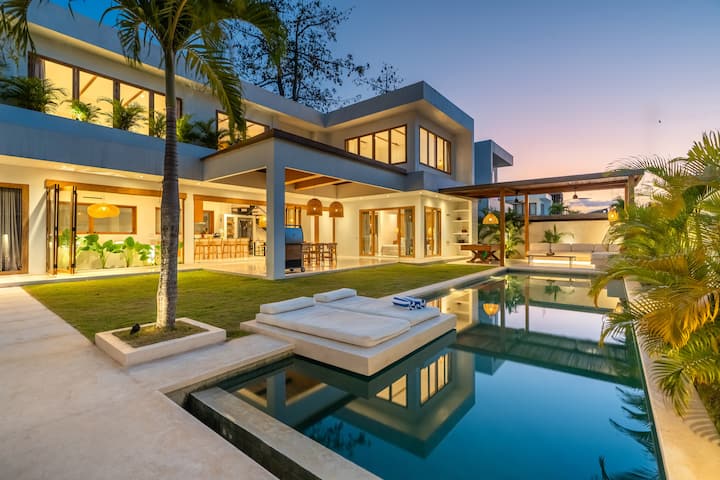 Architect’s Gem W/pool&bathtub - 8min To Beach - Bali