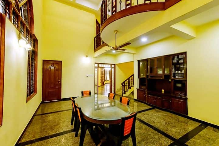Mudra House: Ac Rooms & Spacious Living In City - Mangaluru