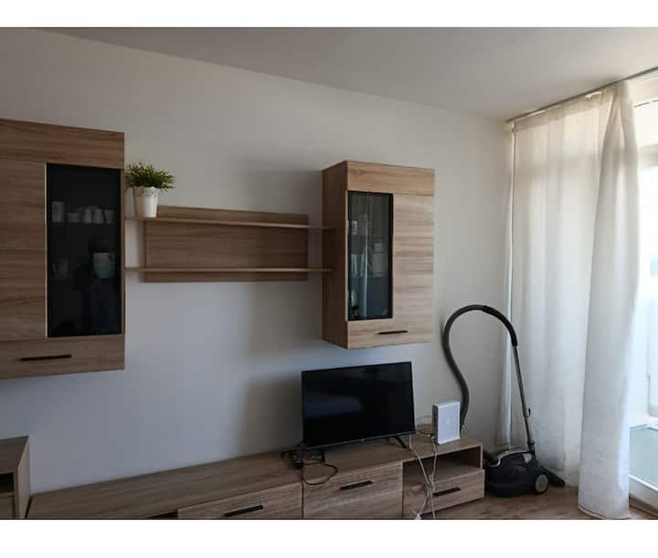 Zentrale & Gut Angebundene Wohnung - Munich