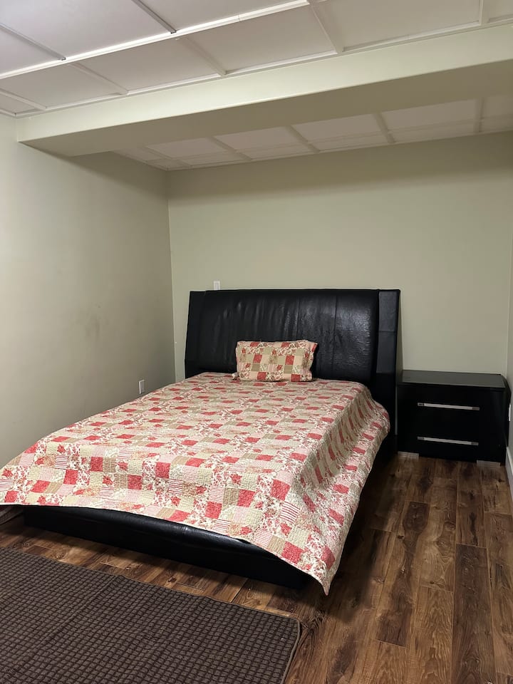 Basement Rental/shared Main Door Entrance - Spruce Grove