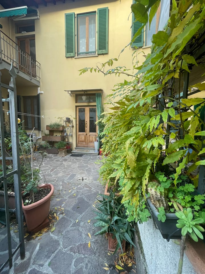 Beb Da Mena - Florence