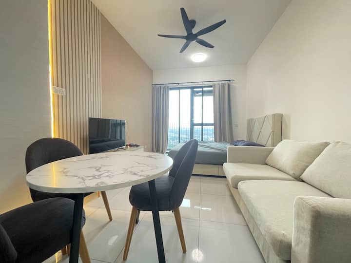 Skytree Muji Style Unblock View1br 2-4pax - Johor Bahru