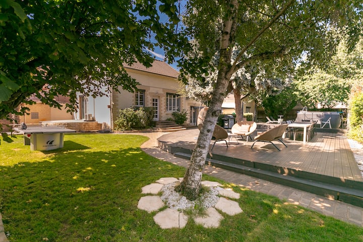 Villa Près De Paris Avec Piscine, Sauna & Jacuzzi - Île-de-France