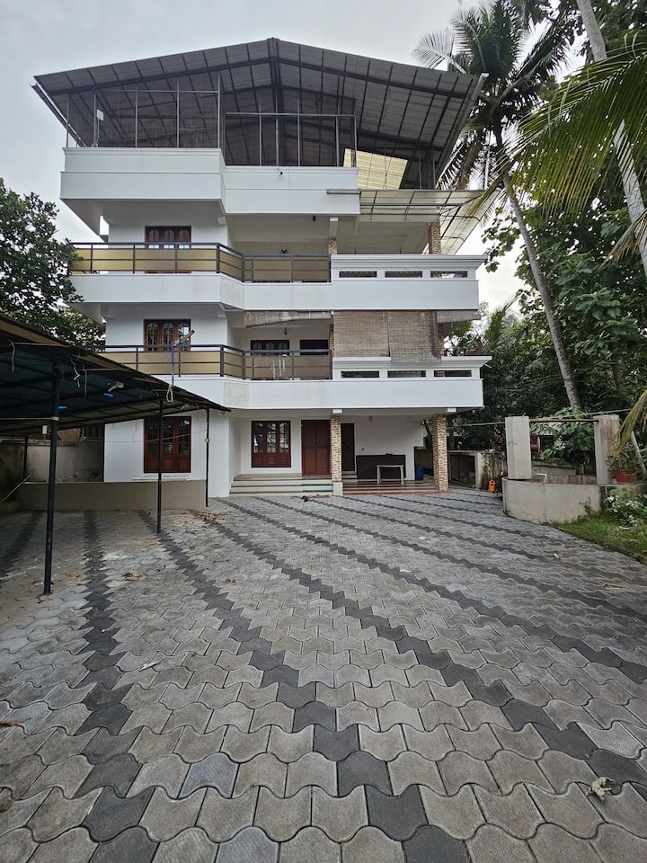 Suncity Villa (16person) - Thiruvananthapuram