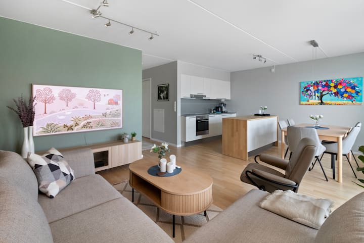 Sunny 2br Modern Apt W/balcony By Grünerløkka - Oslo