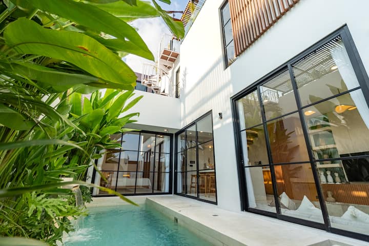 Luxury Haven • Private Pool • Ocean View Rooftop - Australië