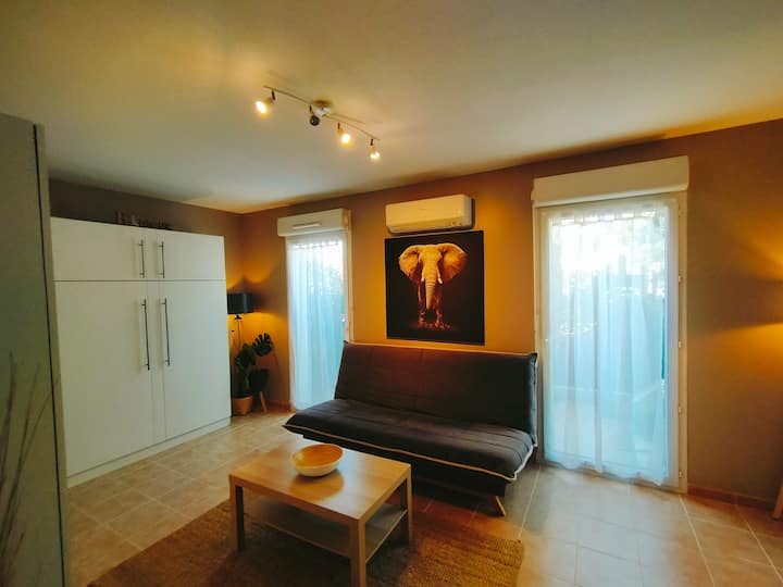 Appartement Tout Confort Avec Parking - Salon-de-Provence