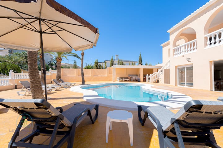Stunning Villa Dolores 2 / Private Pool - El Campello