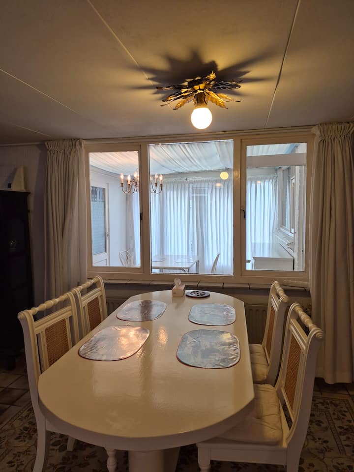 Bright & Cozy Home – Kitchen, 2 Beds & Garden - Terneuzen