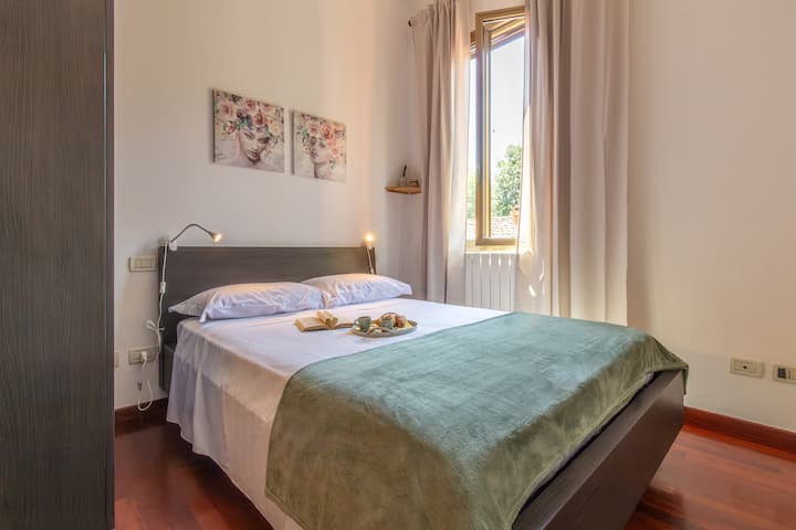 [Appartement Moderne Avec Cour Calme] - Bologna