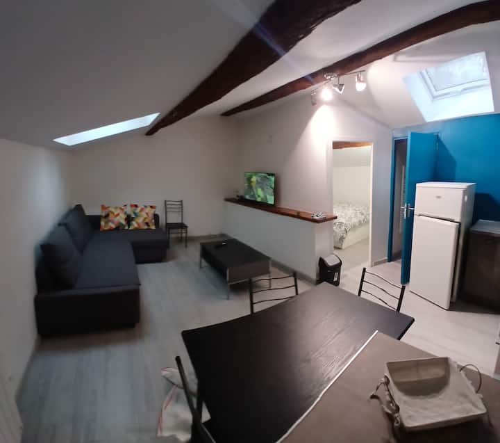 T2 Neuf Au 2ème éTage Avec Fibre , Tv Et Cuisine - Brignais