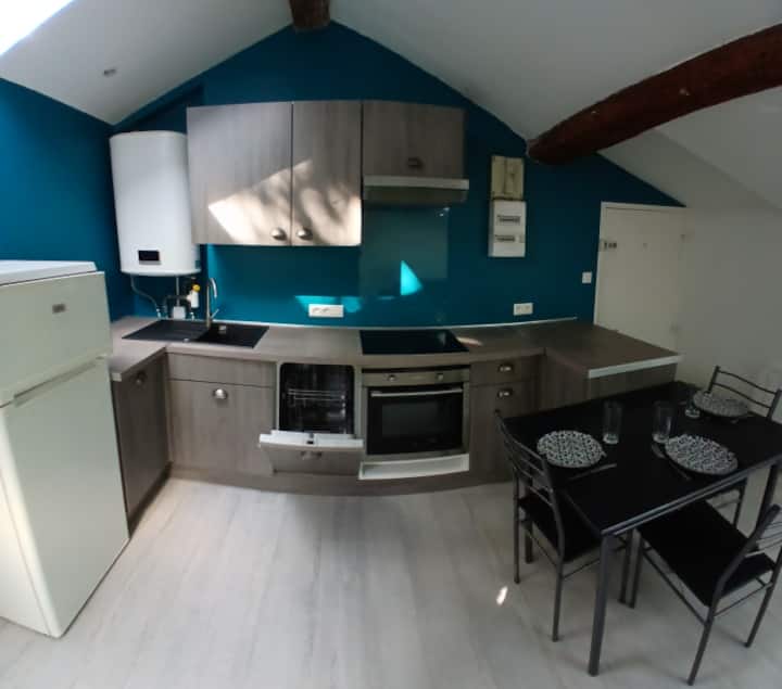 T2 Neuf Au 2ème éTage Avec Fibre , Tv Et Cuisine - Dardilly