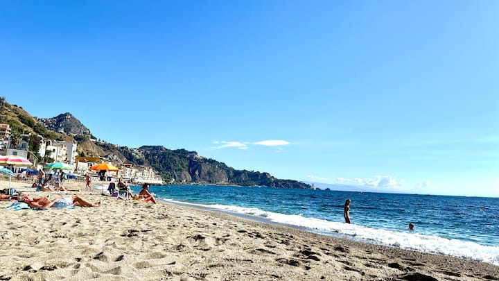 Sicile : Appart Lumineux Près De La Plage - Naxos