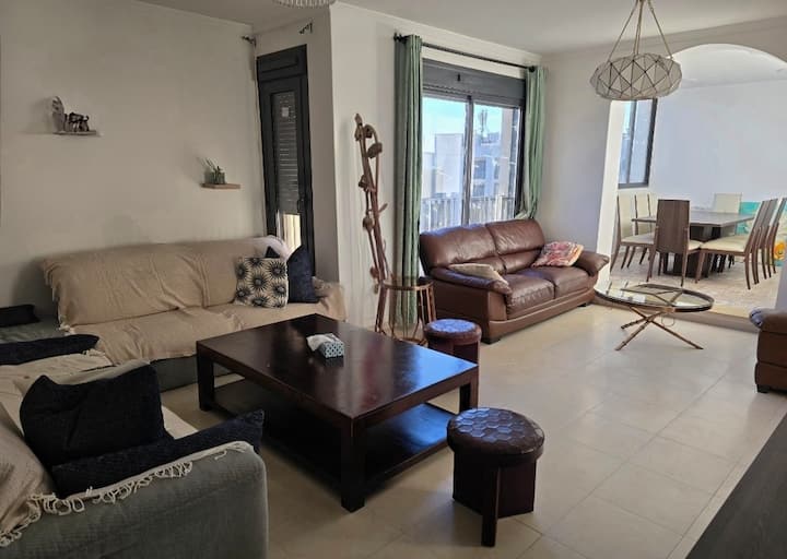 T4 Résidence Hasnaoui Avec Parking Privé - Oran