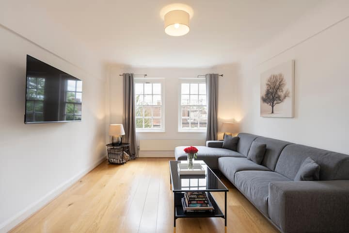 Stylish 2bed Flat With Garden In Chelsea, London - Chelsea
