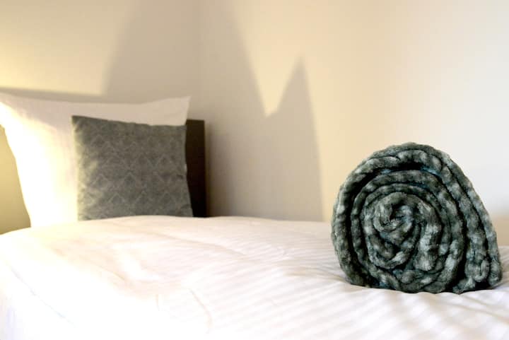 Kurzzeitglück Mg03-05 | 24h Self Check-in | Wlan - Mönchengladbach