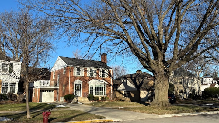 安心居 - Skokie, IL