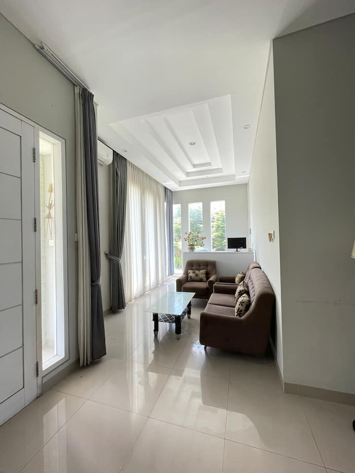 3br Spacious Tropical Villa In Jembrana Bali - Negara