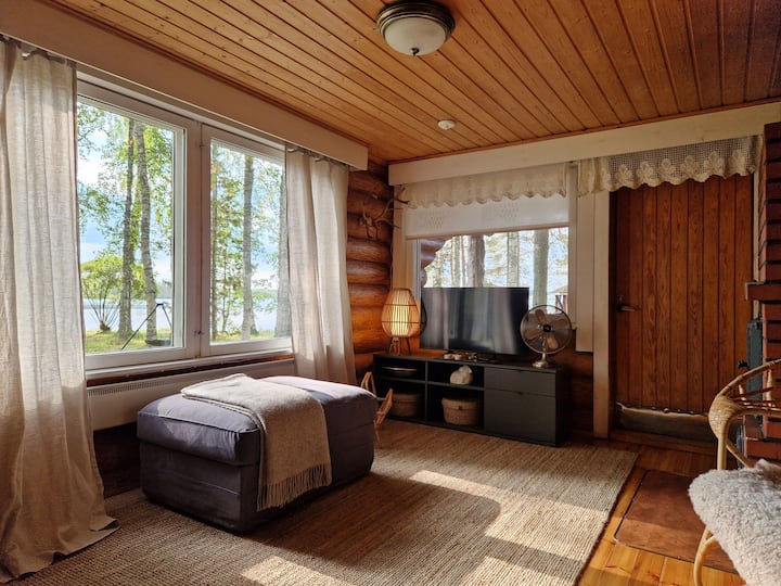 Tunnelmallinen Villa Mahtavilla Järvimaisemilla - Finnland