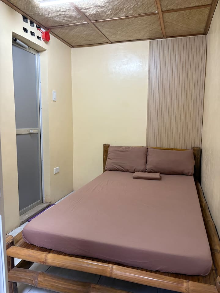 Laiya Tiny Room 2 Pax - Laiya