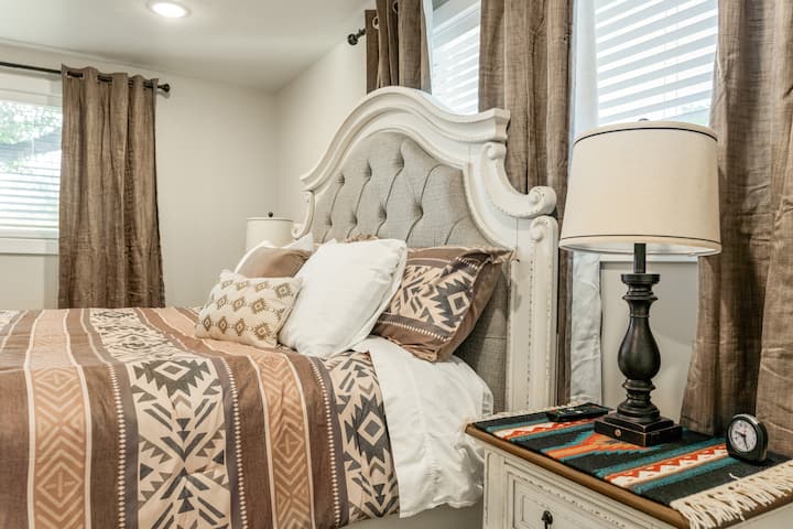 Peaceful Garden Escape By The Temple - Vernal, UT