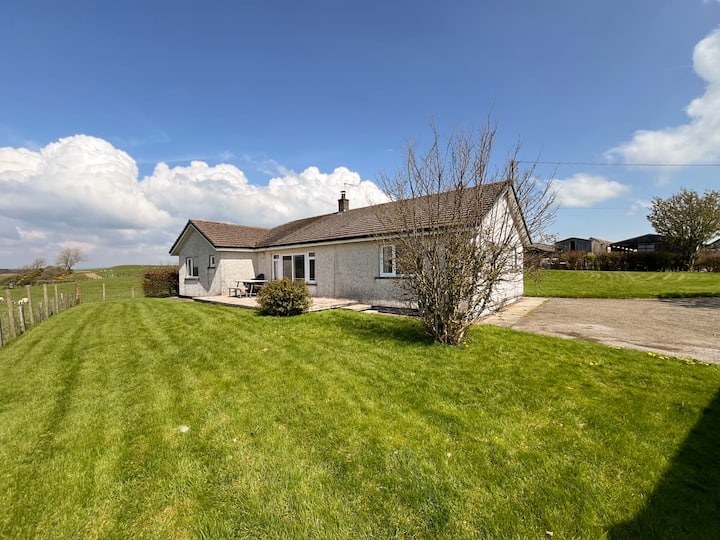 Spacious 3 Bedroom Bungalow With Amazing View - Kirkcudbright