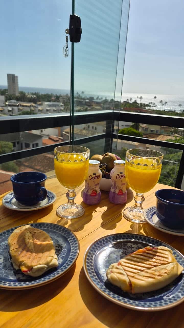 Apartamento Decorado Em Stella Maris - Salvador
