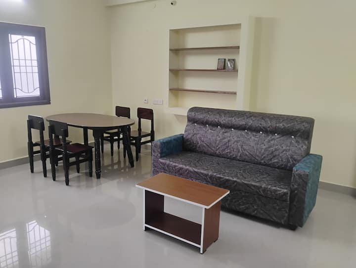 Service Apartment Peaceful Clean & Family-friendly - Tiruchirappalli