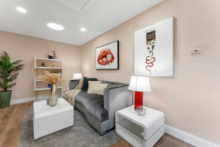 1 Bed 1 Bath Unit Close To Japan Town Of San Jose - San Jose, CA
