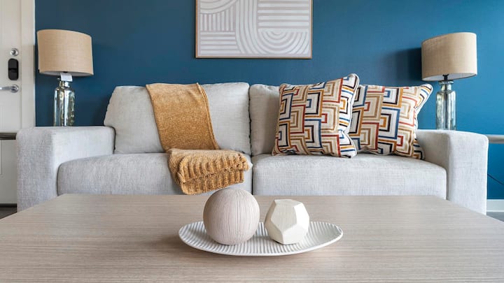 Landing | Chic 1bd, Clubhouse, Gym - Lockhart State Park, Lockhart