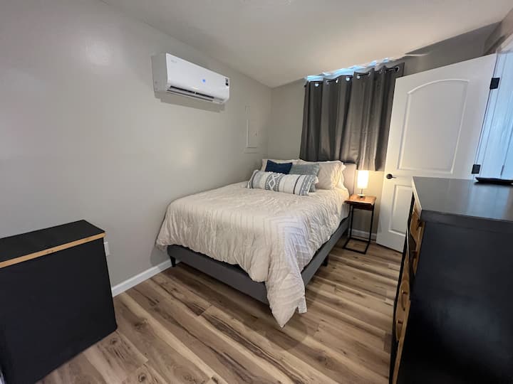 Conveniently Located Modern 1 Br - Kanawha State Forest, Charleston